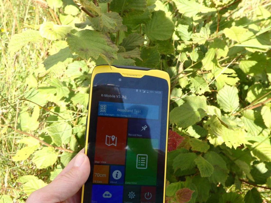 Trimble TDC100 Handheld Data Collector - geomaticslandsurveying